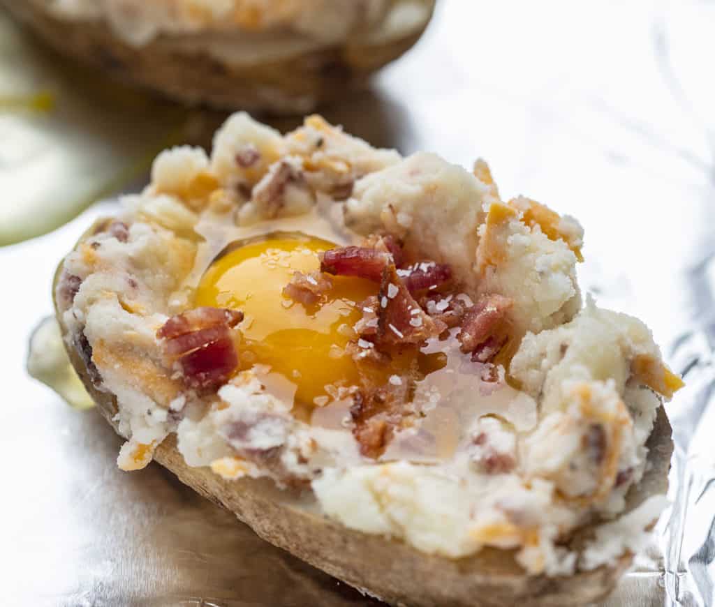 Breakfast Twice Baked Potato - I Am Homesteader