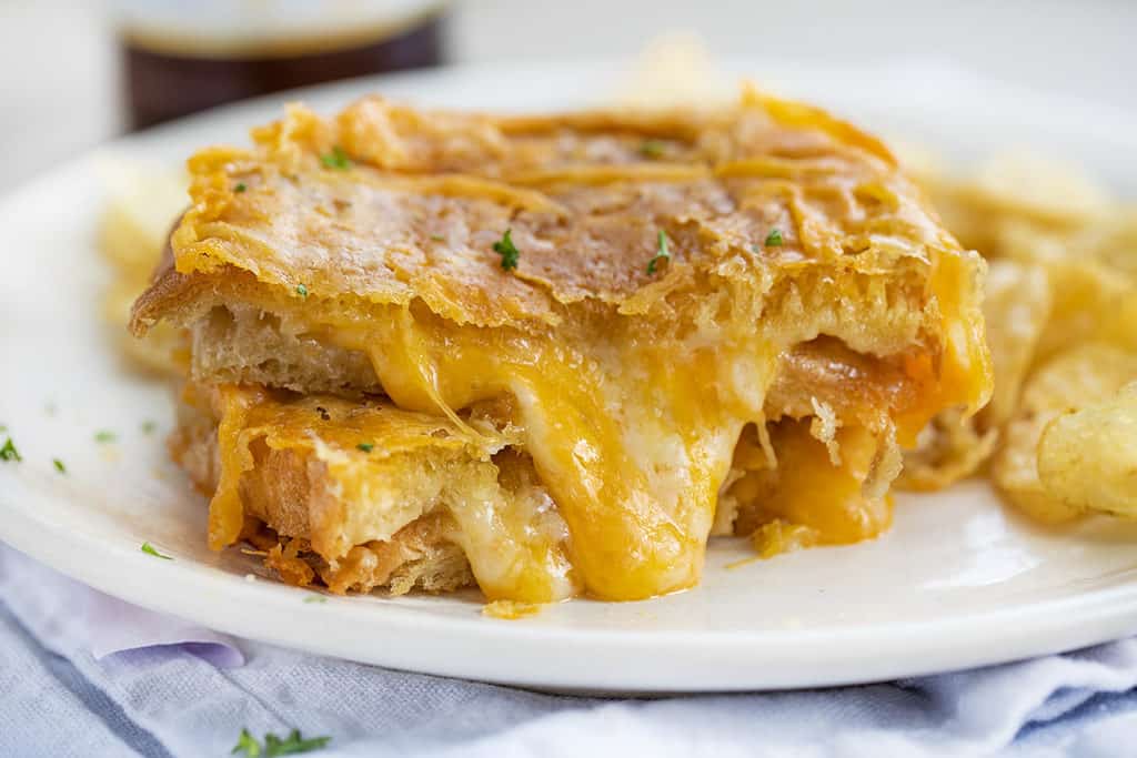 Crispy Grilled Cheese Sandwich - I Am Homesteader