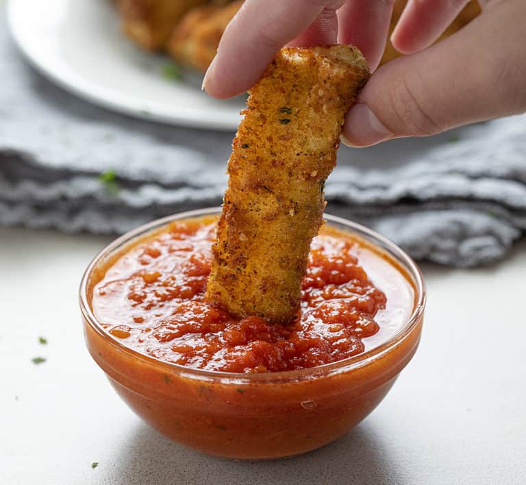 Crispy Fried Zucchini Sticks - I Am Homesteader