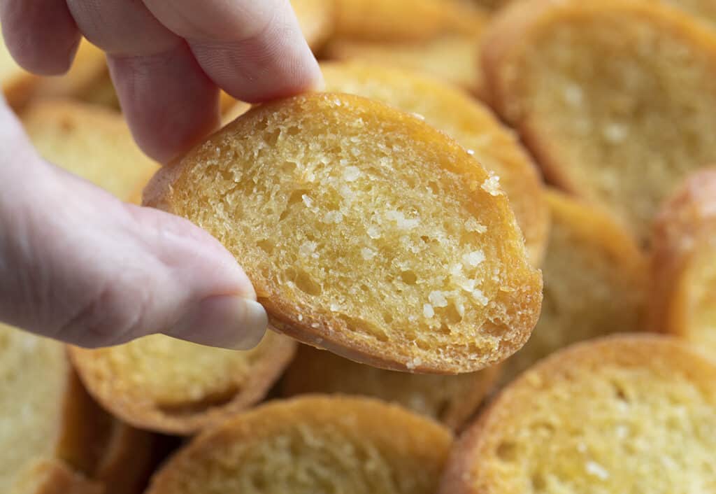 Toasted Baguette {Crostini} - I Am Homesteader