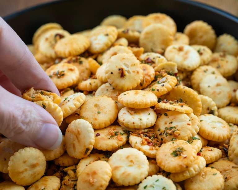 Cowboy Butter Oyster Crackers - I Am Homesteader