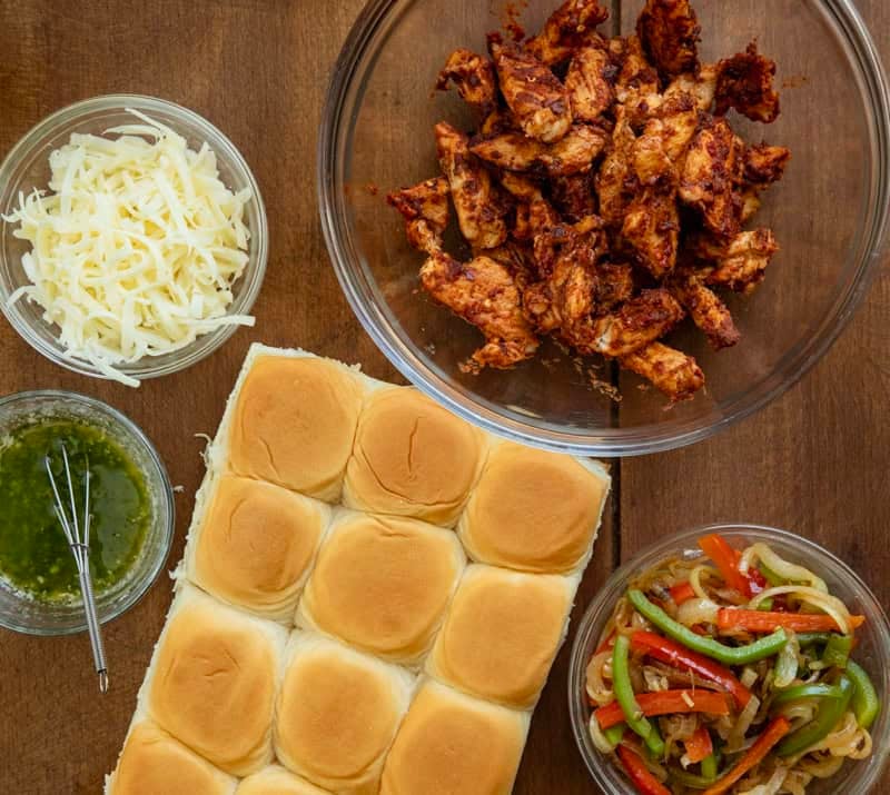 Chicken Fajita Sliders - I Am Homesteader